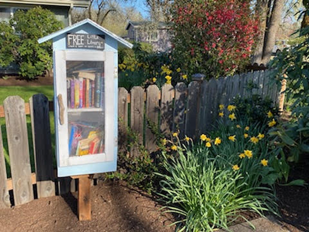 Love of Learning: Check out the Little Free Libraries - Philomath News