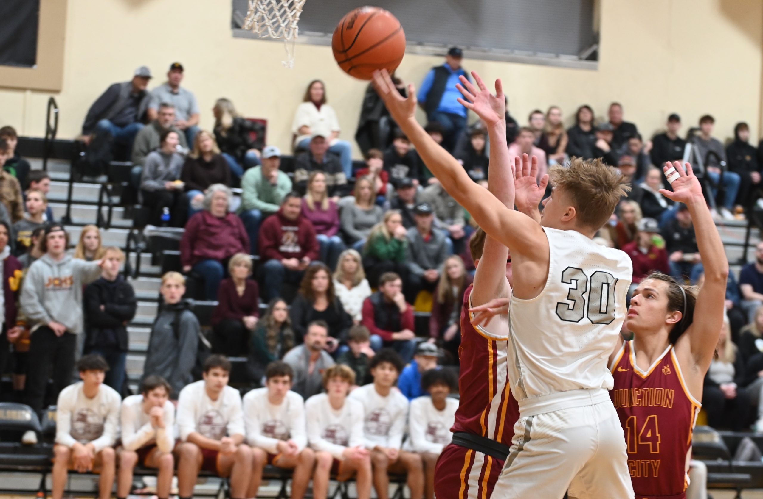 PHS boys notch another hoops victory over Junction City - Philomath News
