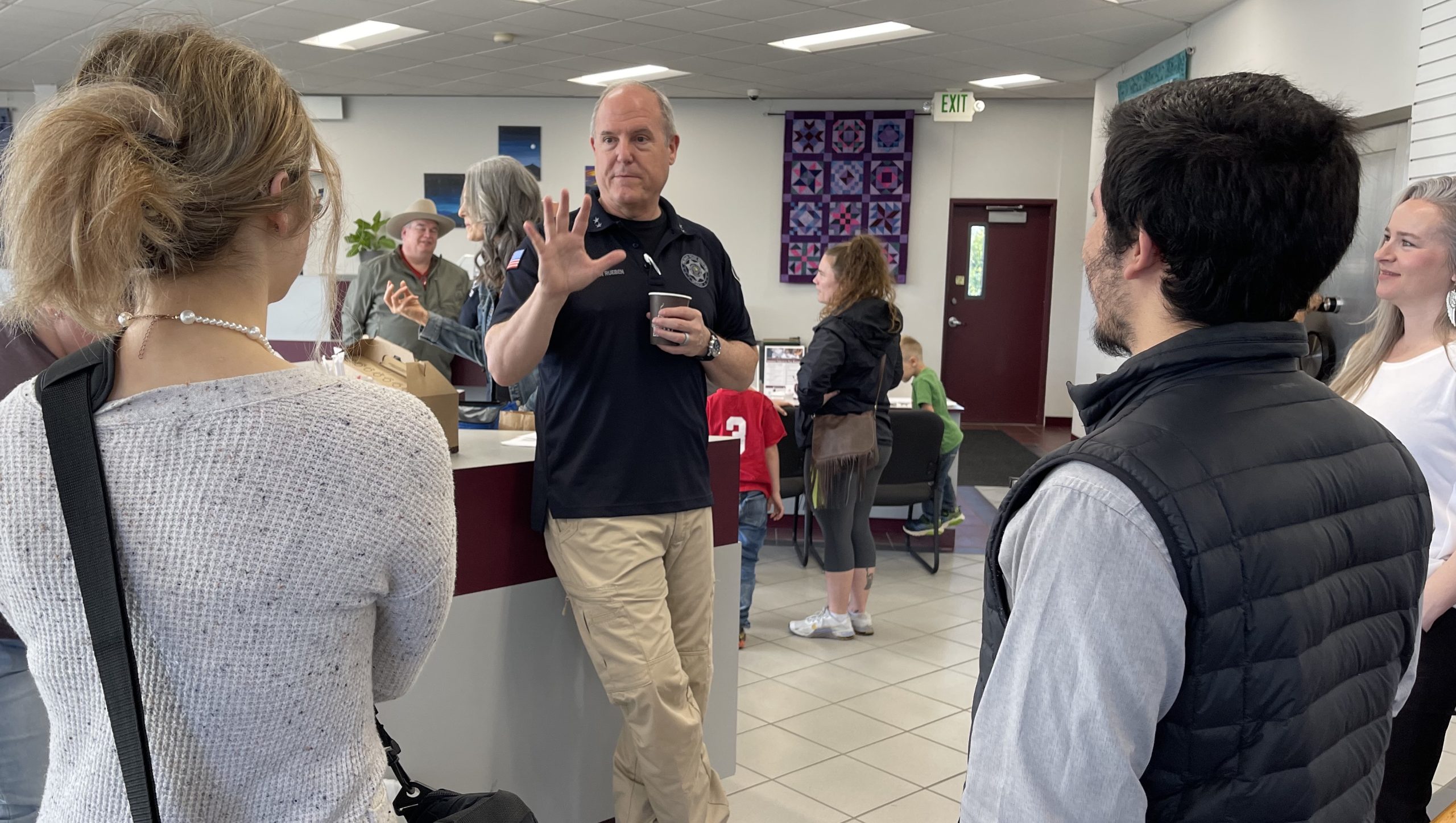 Philomath Police brings back Coffee With a Cop program - Philomath News