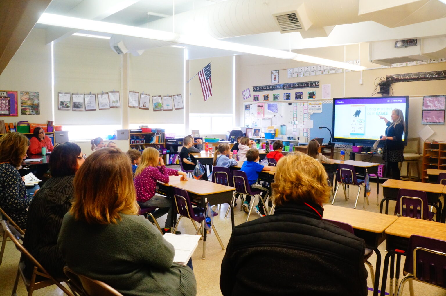 Legislators pass education bills on reading, finance, school days and ...