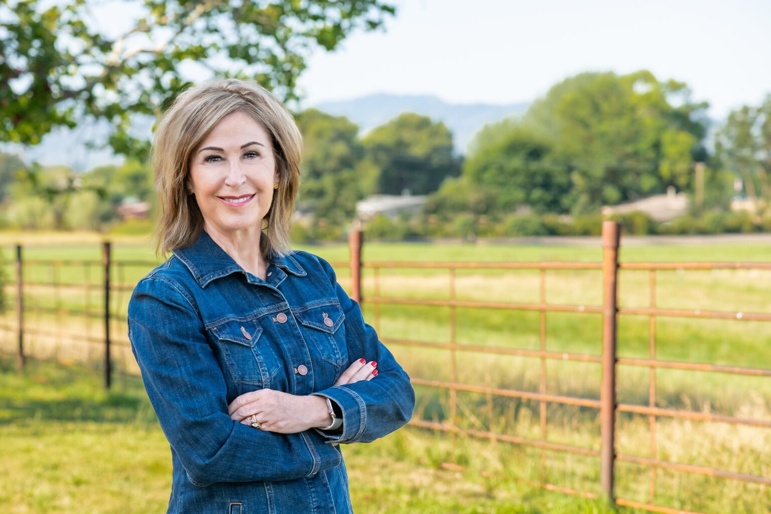 Voters sue to keep Rep. Christine Goodwin from running for Oregon ...