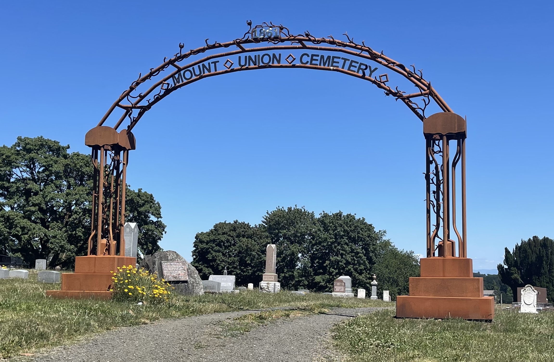 Mount Union Cemetery receives state grant for security lighting ...
