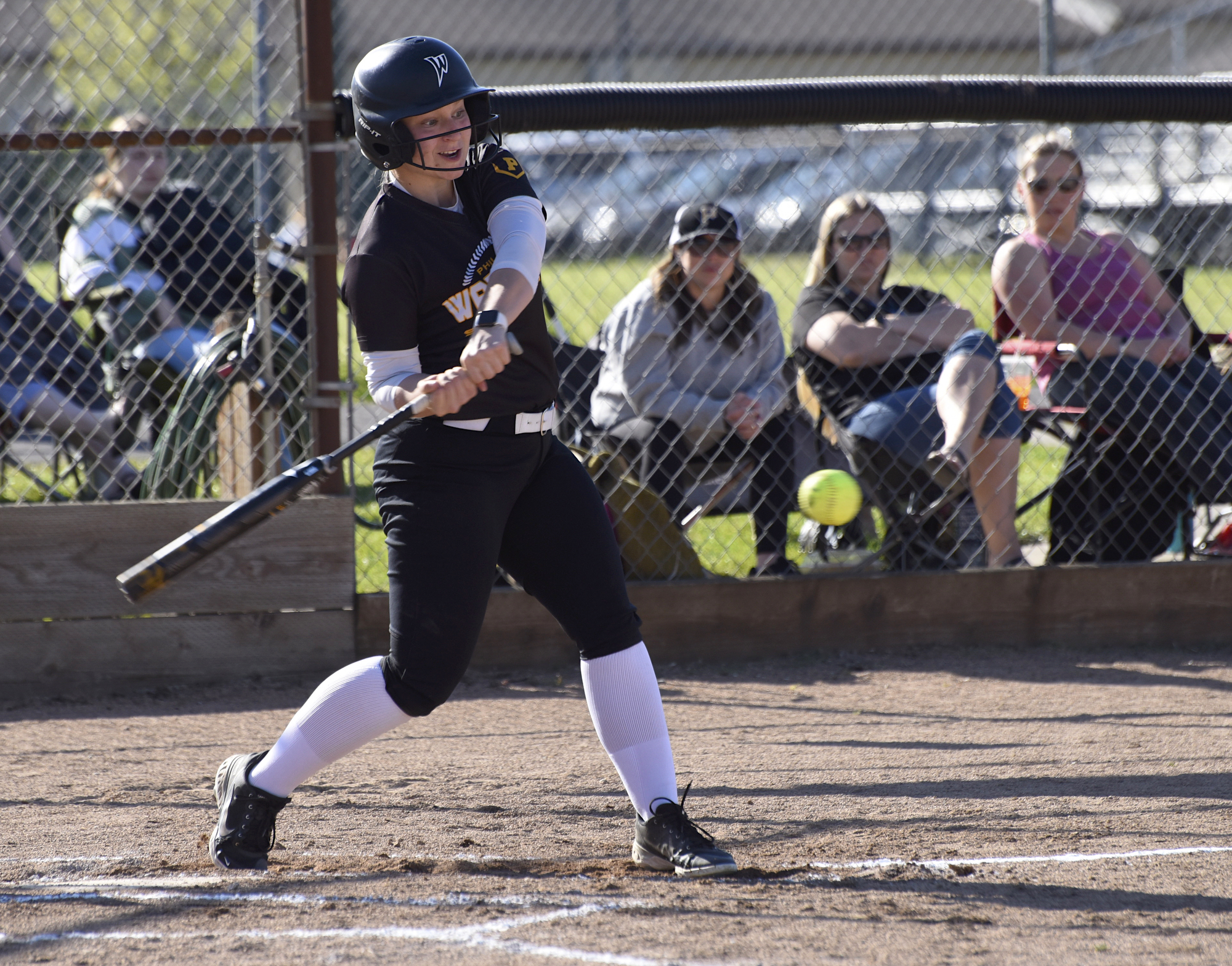 Philomath splits 2 at North Medford softball tournament - Philomath News