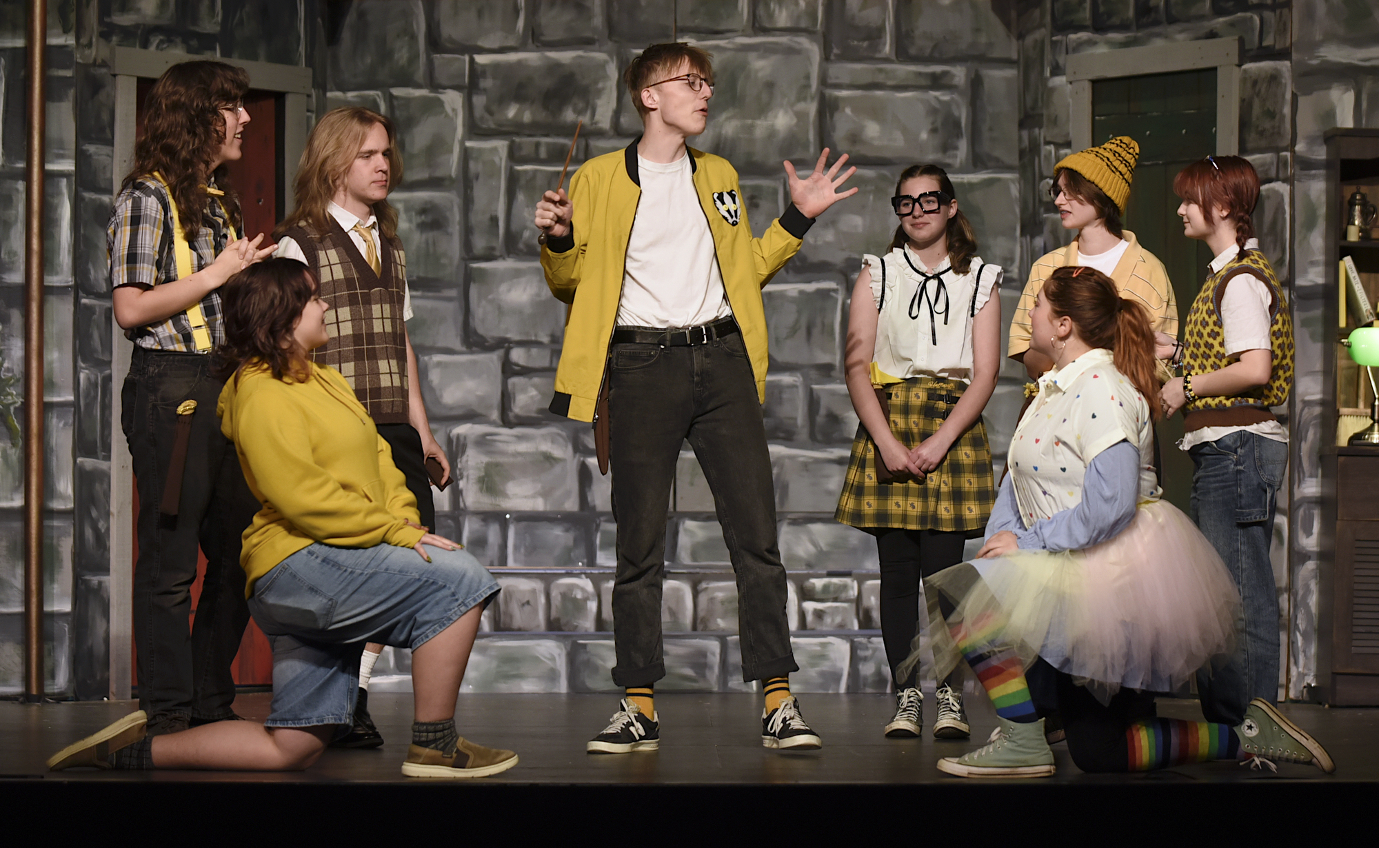 Student-led production of ‘Puffs’ coming to PHS stage - Philomath News