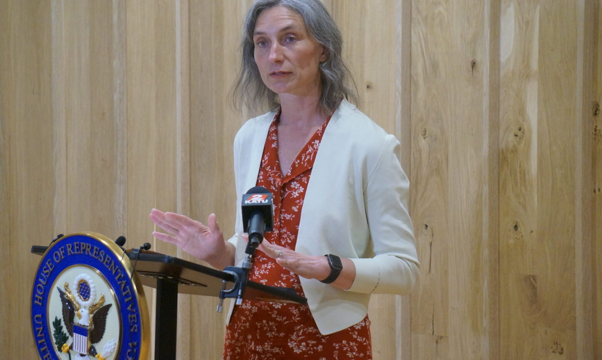 U.S. Rep. Maxine Dexter to travel to Texas to visit detained Oregon ...