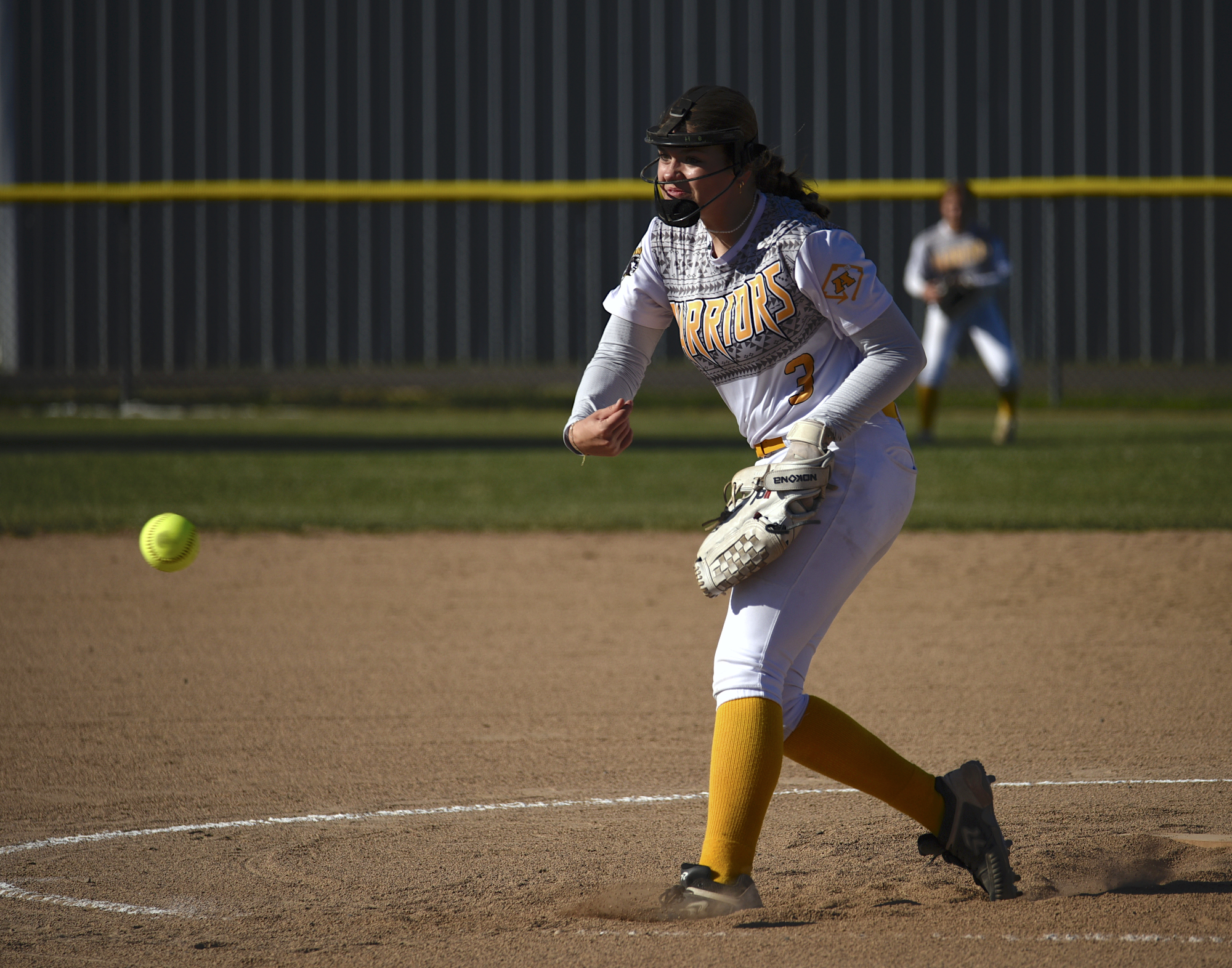 Team preview: Philomath softball building for now and future with young ...