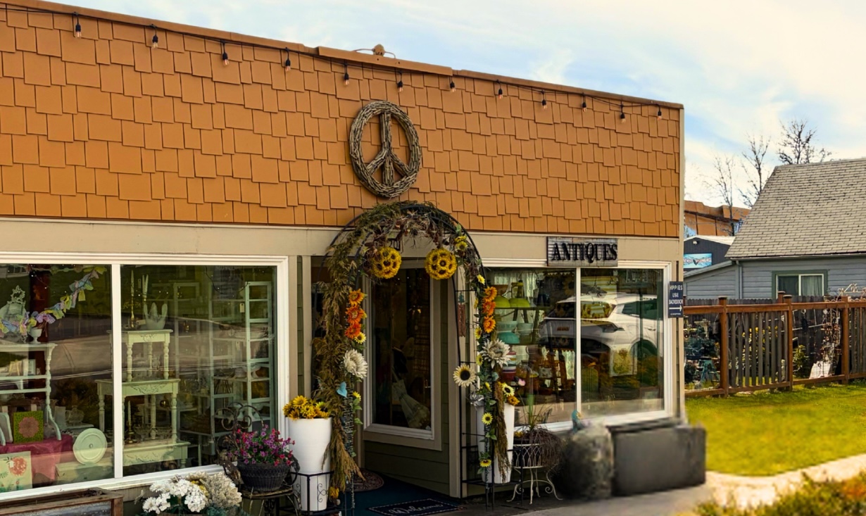 Business: Philomath Emporium plans live auction on Saturday - Philomath ...